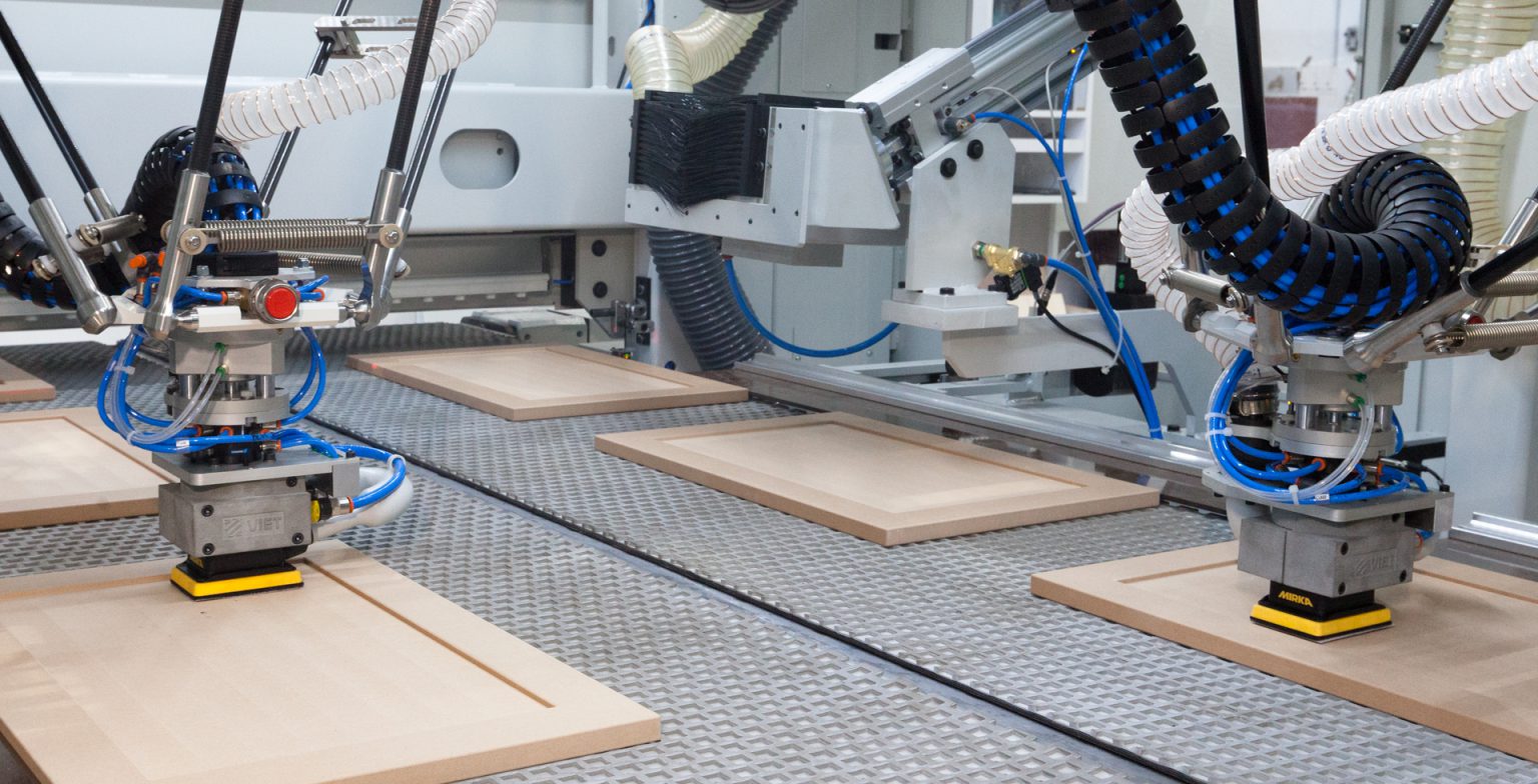 Woodworking Robots-An Inside Job | IWF Atlanta